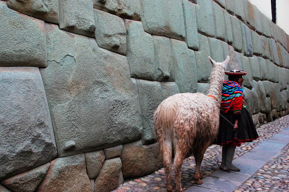 Twelve Angled Stone: The Famous 12 Sided Stone in Cusco Peru